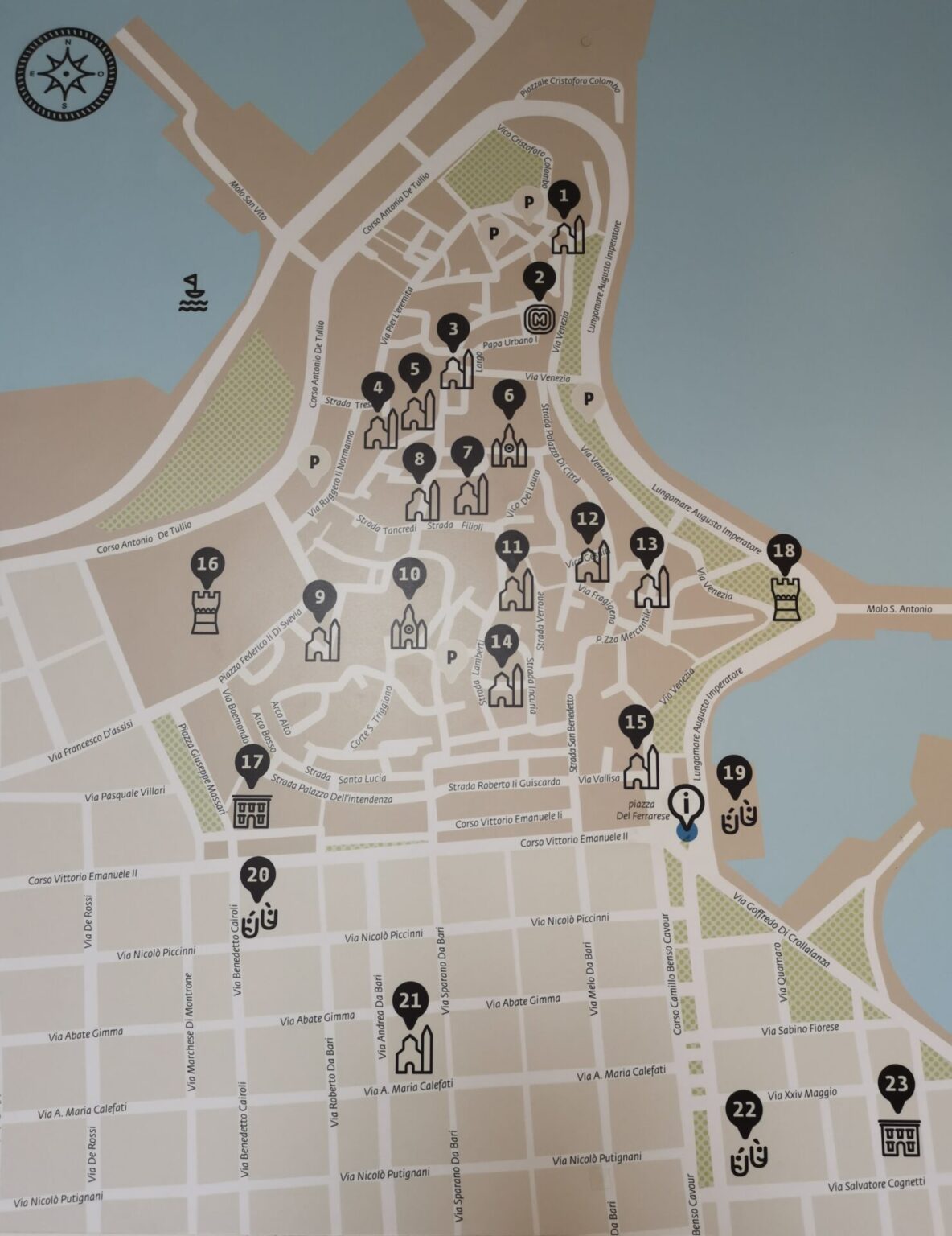 Bari auf eigene Faust + Kreuzfahrt-Hafen